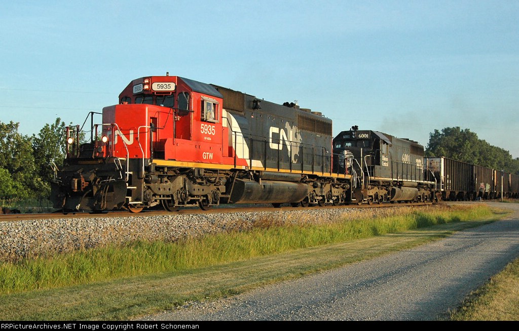 CN-GTW 5935 IC 6001 Coke Load 6-30-07